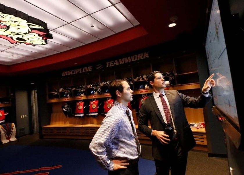 A Spotlight In the Crease – FDS Sports Blog